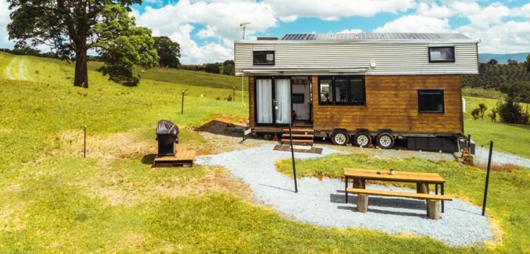 Fyrefly Retreat Tiny House, Gold Coast Australia | Frugal Frolicker