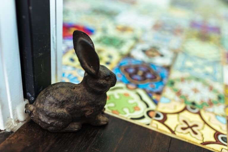 Fyrefly Retreat Tiny House, Gold Coast Australia | Frugal Frolicker